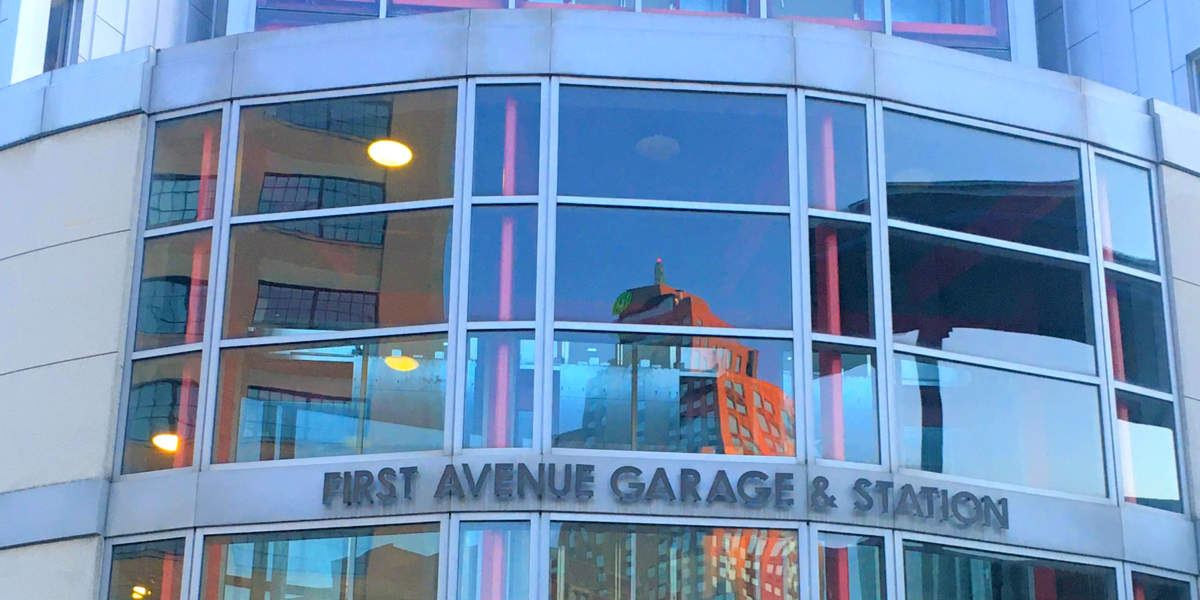 Parking - Downtown Pittsburgh First Avenue - Great Allegheny Passage